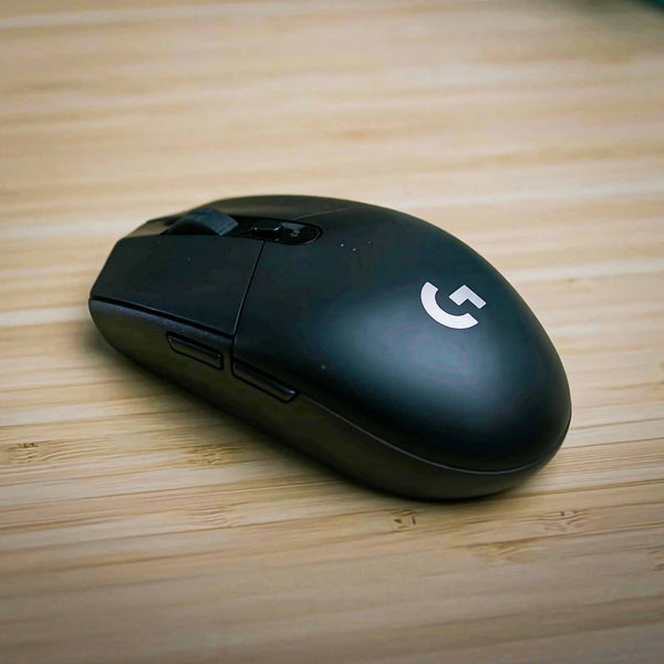 Logitech G304 Lightspeed Wireless Gaming Mouse - Sri Lanka